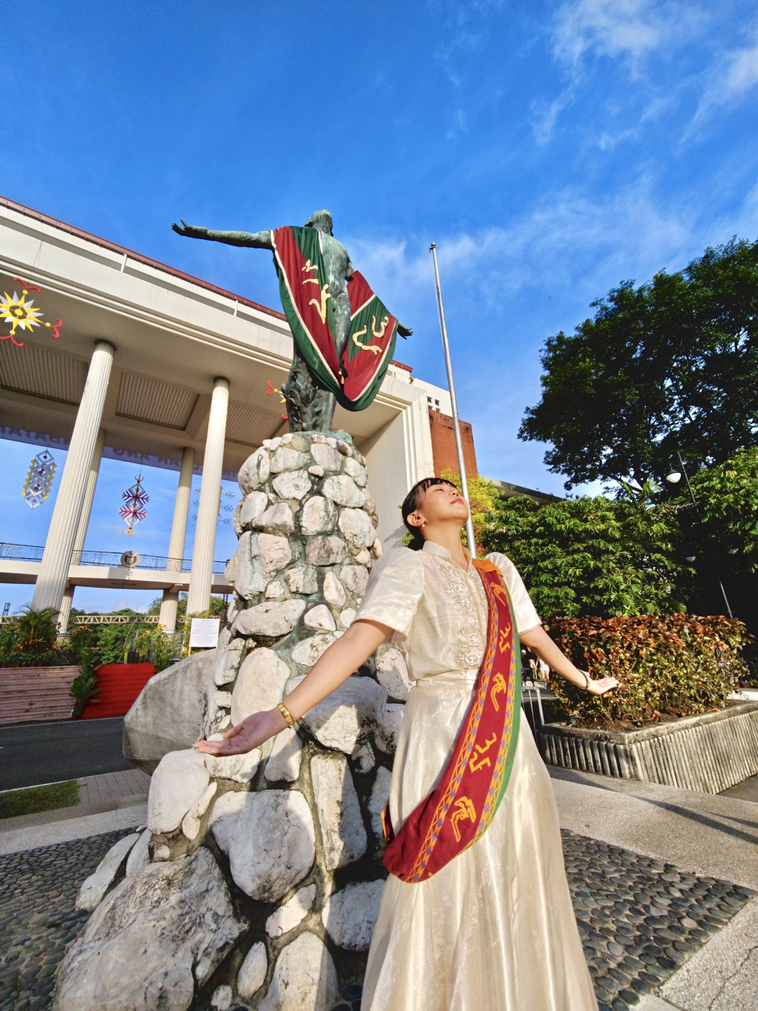 "A Philosophy Student's Journey from UP Diliman to SciencesPo, Paris ...